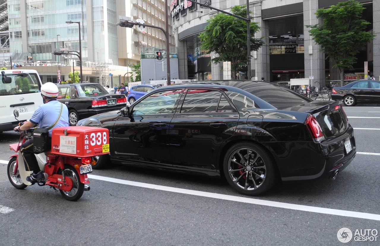 Chrysler 300C SRT8 2016 - 04 June 2017 - Autogespot