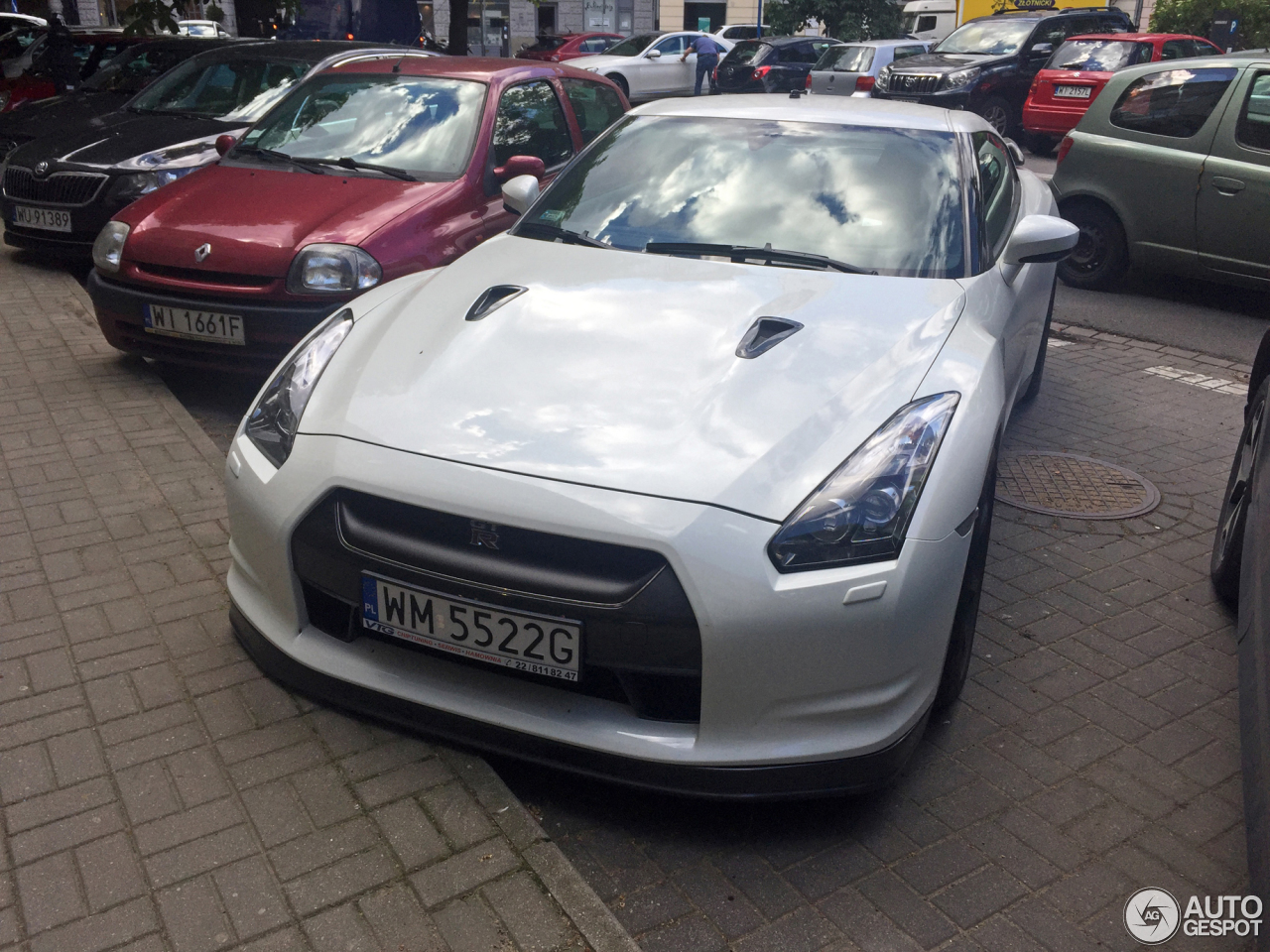 Nissan GT-R - 08 June 2017 - Autogespot