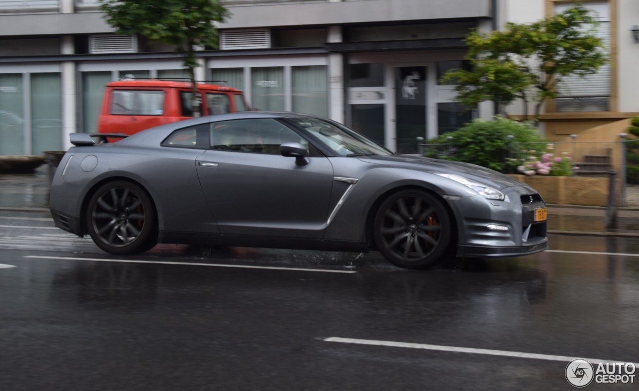 Nissan GT-R - 19 July 2017 - Autogespot