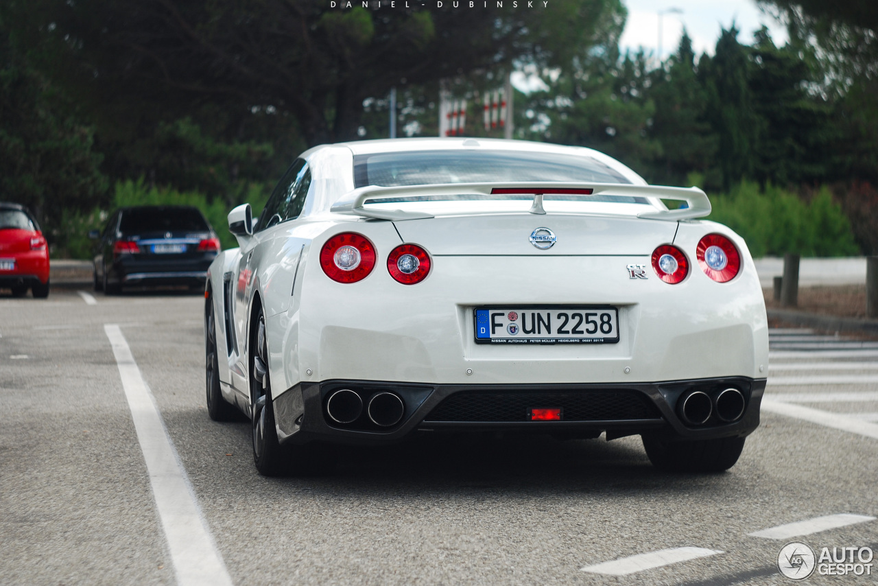 Nissan GT-R - 07 August 2017 - Autogespot