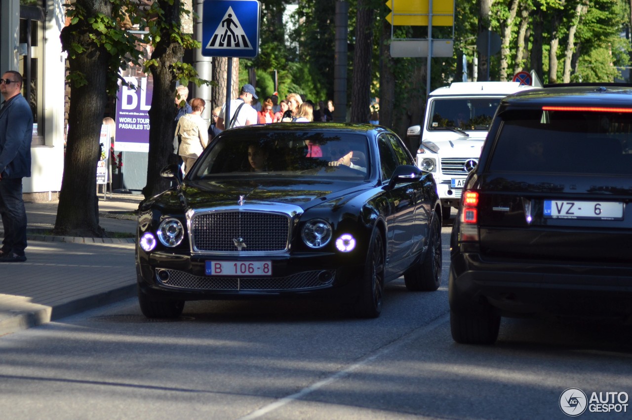 Bentley Mulsanne Speed Blue Train Edition - 08 August 2017 - Autogespot