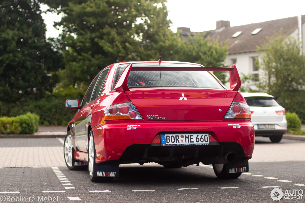 Mitsubishi Lancer Evolution IX RalliArt - 08 August 2017 - Autogespot