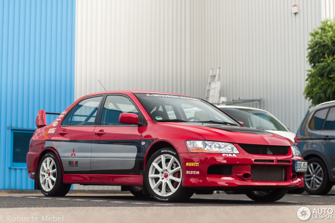 Mitsubishi Lancer Evolution IX RalliArt - 08 August 2017 - Autogespot