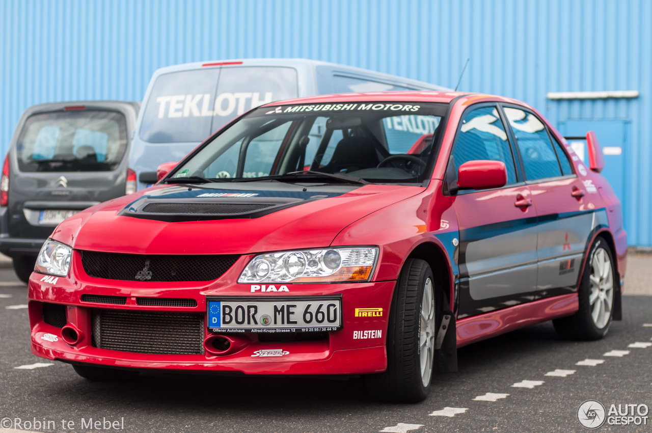Mitsubishi Lancer Evolution IX RalliArt - 08 August 2017 - Autogespot