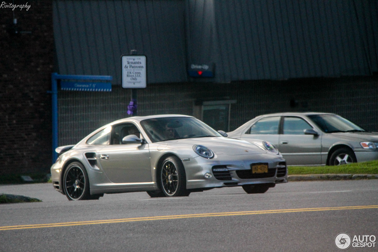 Porsche 997 Turbo S - 07 September 2017 - Autogespot