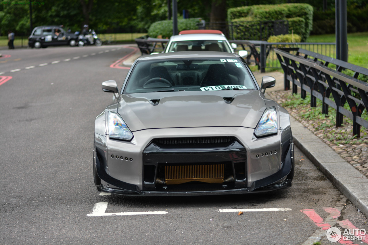 Nissan GT-R GReddy x Garrett Turbo Rocket Bunny - 27 September 2017 ...