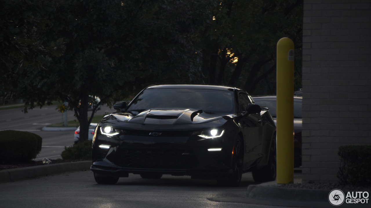 Chevrolet Camaro SS 2016 Procharger - 30 September 2017 - Autogespot