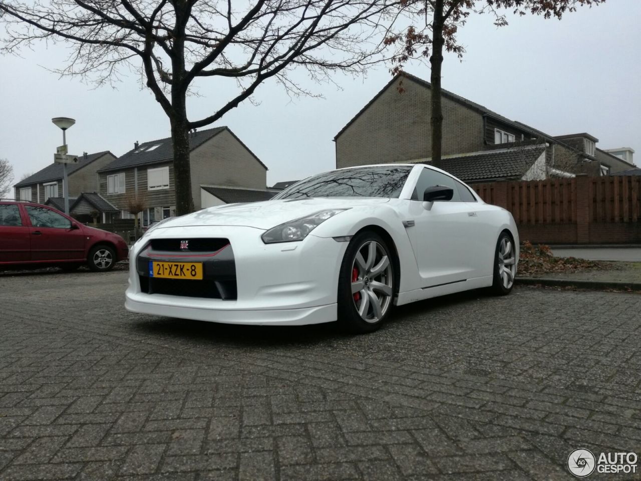 Nissan GT-R - 07 December 2017 - Autogespot