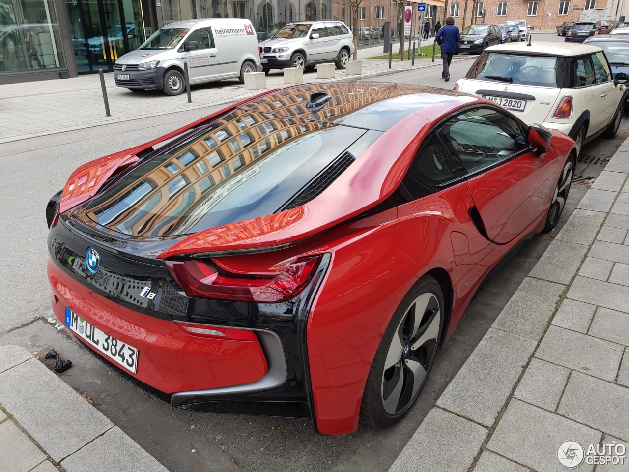 BMW i8 Protonic Red Edition - 09 December 2017 - Autogespot