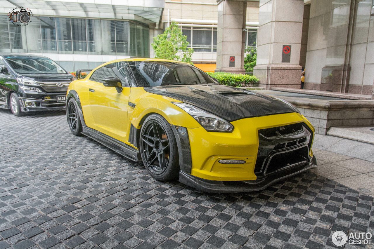 Nissan GT-R Varis - 11 December 2017 - Autogespot