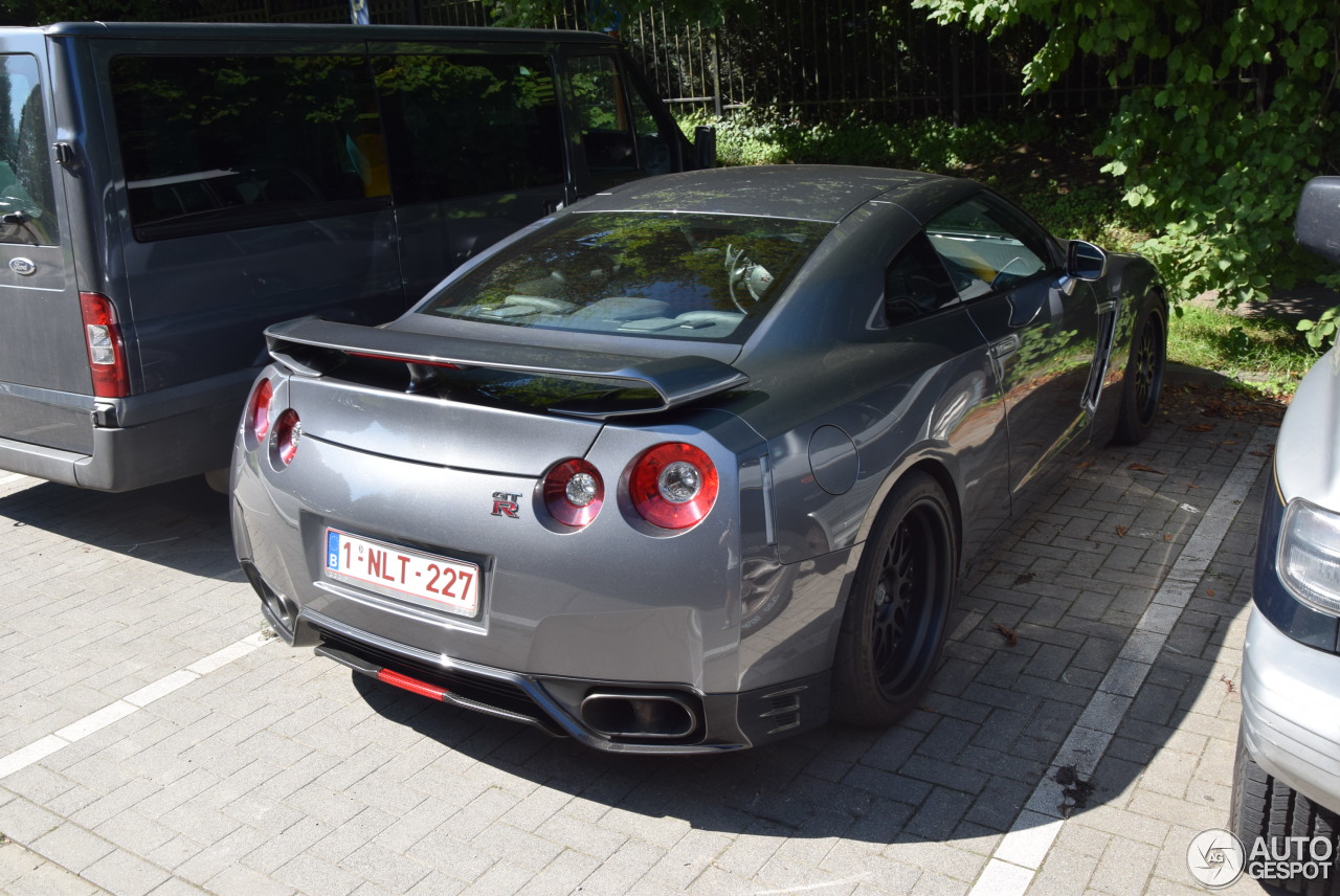 Nissan GT-R SpecV - 22 December 2017 - Autogespot