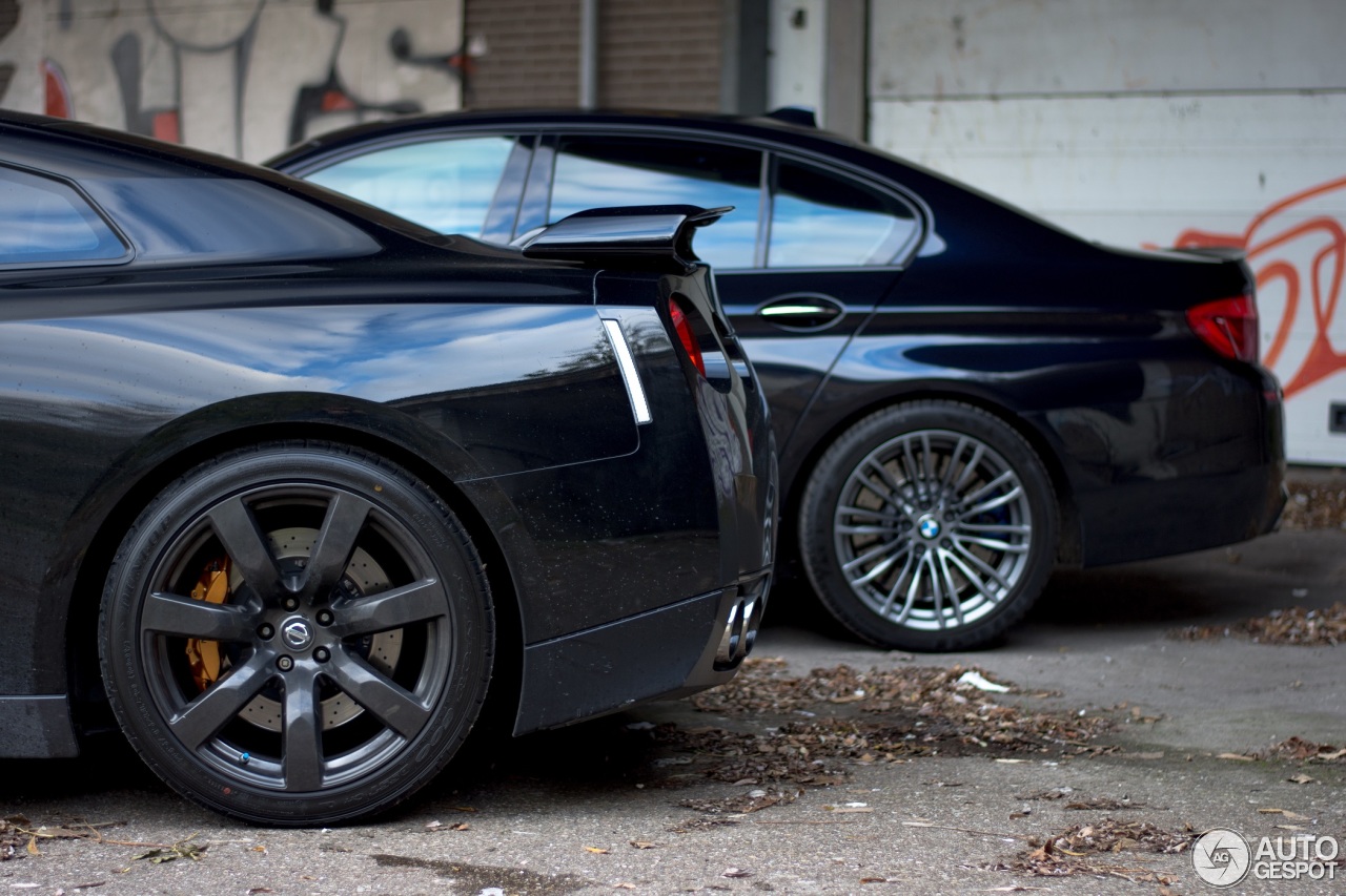 Nissan GT-R - 27 December 2017 - Autogespot