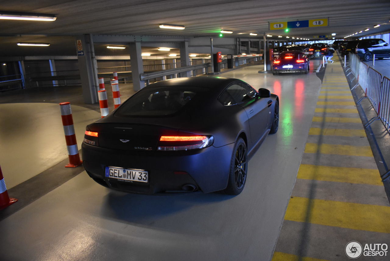 Aston Martin V12 Vantage S Red Bull Racing Edition - 02 March 2018 ...