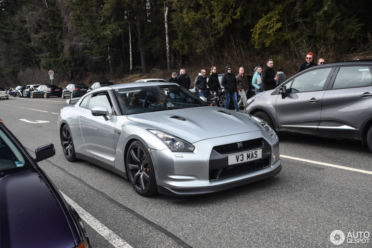 Nissan GT-R - 02 April 2018 - Autogespot