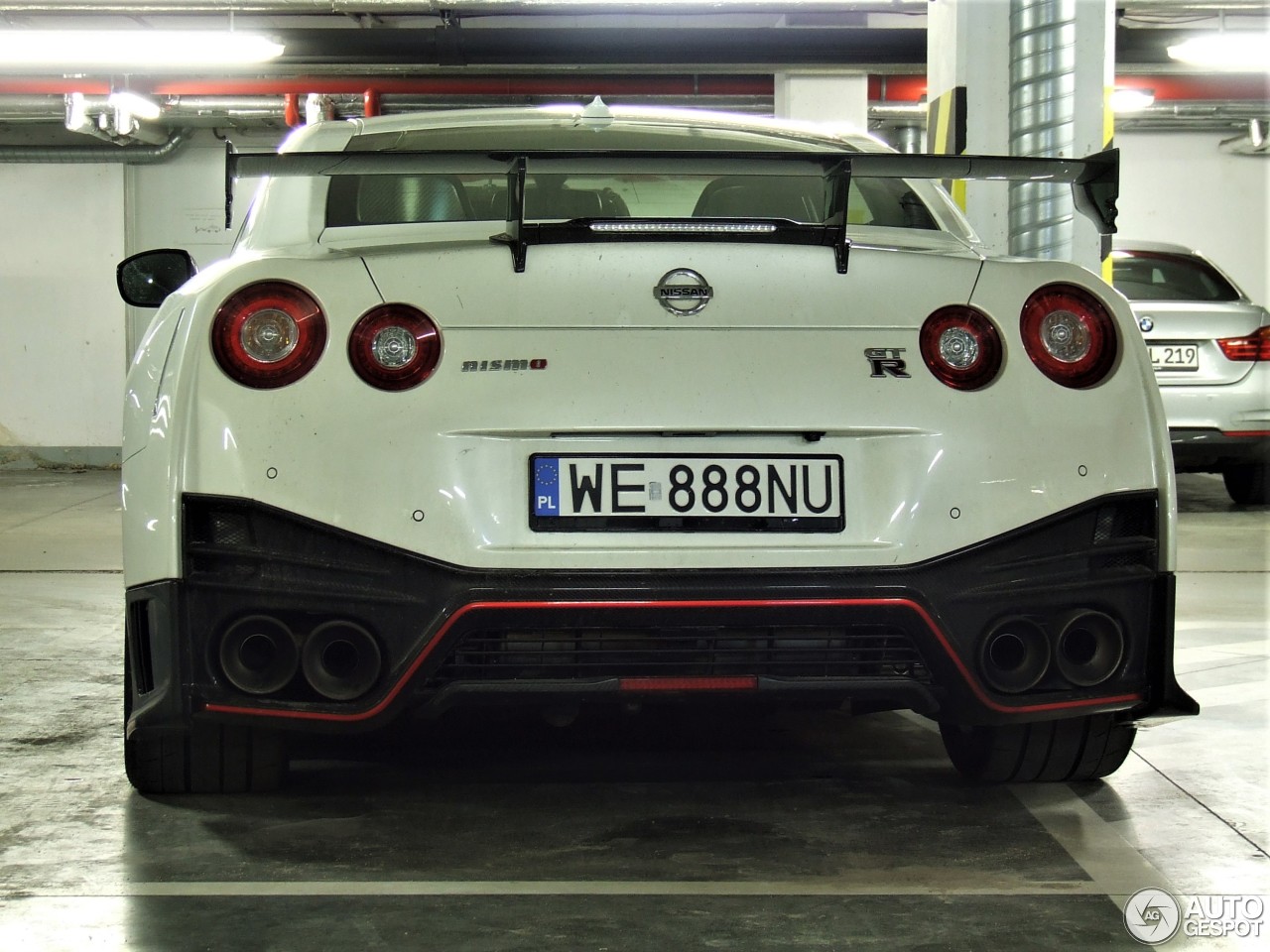 Nissan GT-R 2017 Nismo - 04 April 2018 - Autogespot