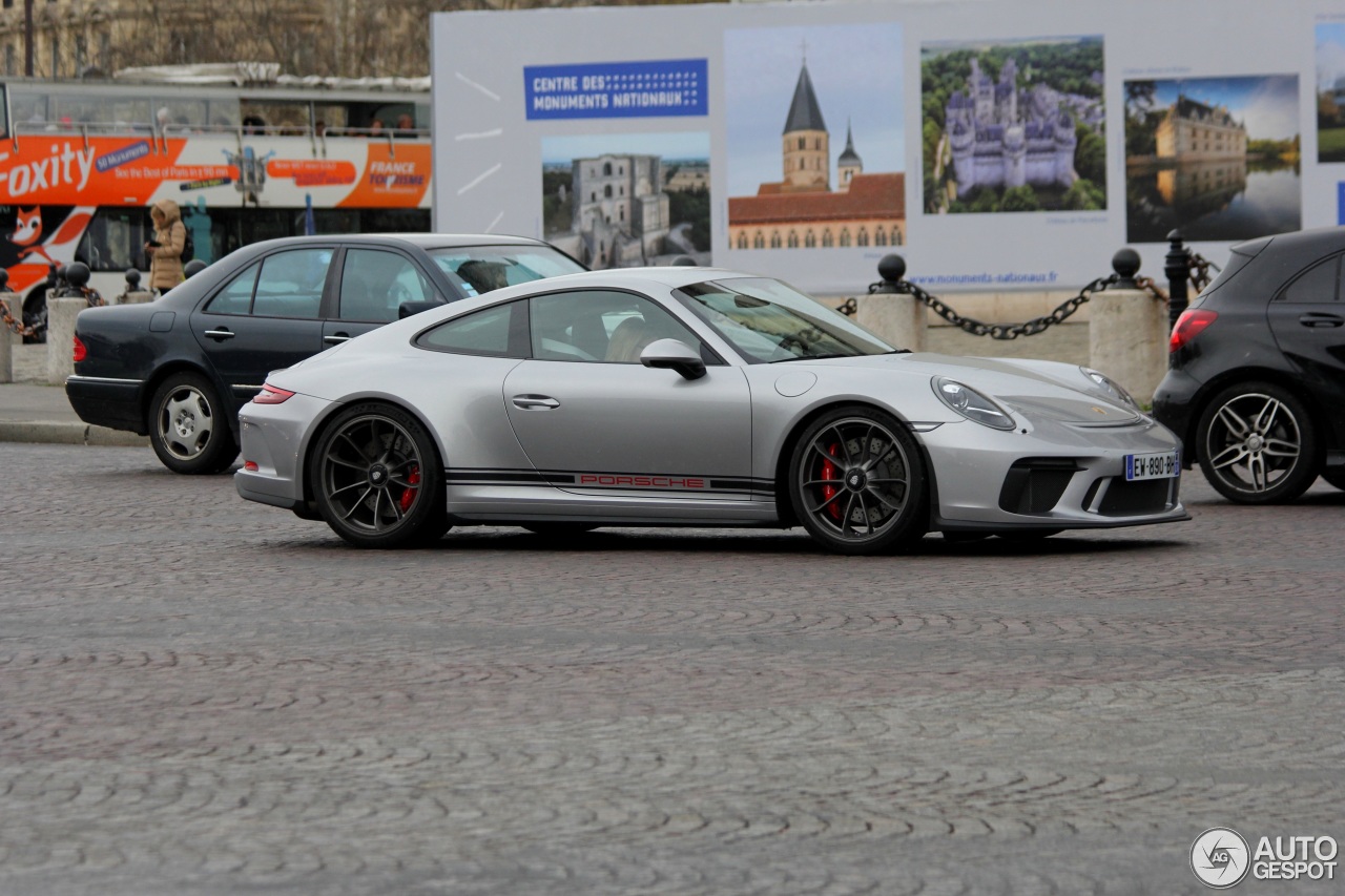 Porsche 991 GT3 Touring - 04 April 2018 - Autogespot