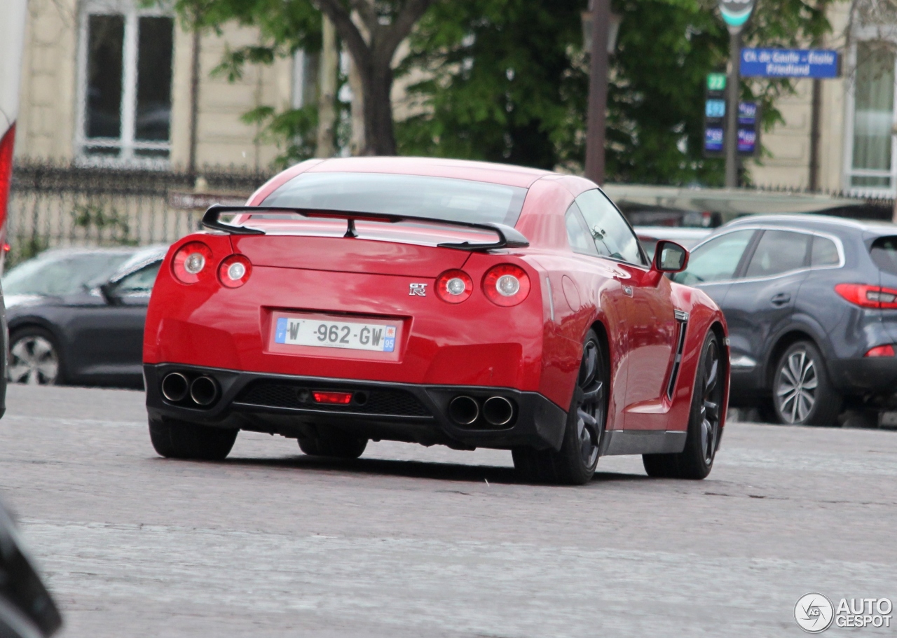 Nissan GT-R - 16 April 2018 - Autogespot