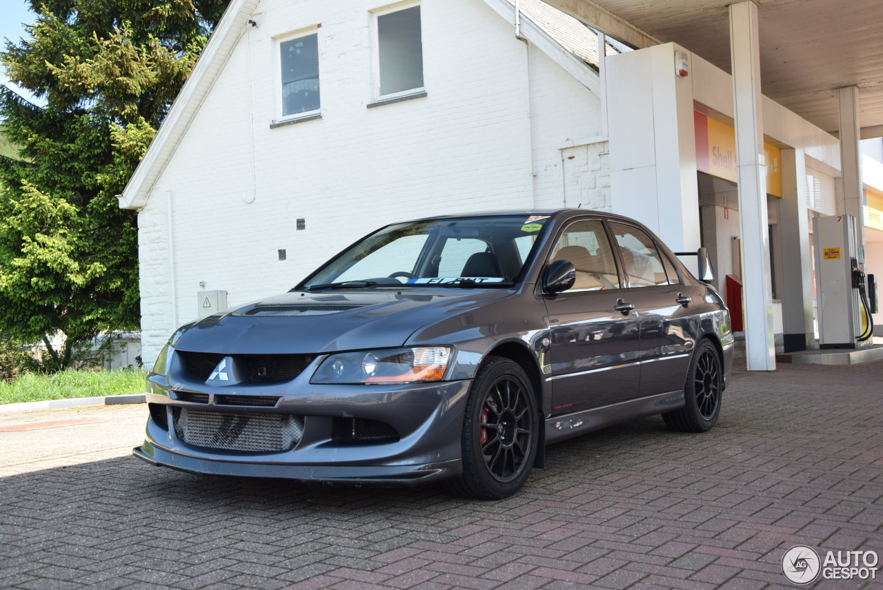 Mitsubishi Lancer Evolution VIII MR FQ-400 - 23 May 2018 - Autogespot