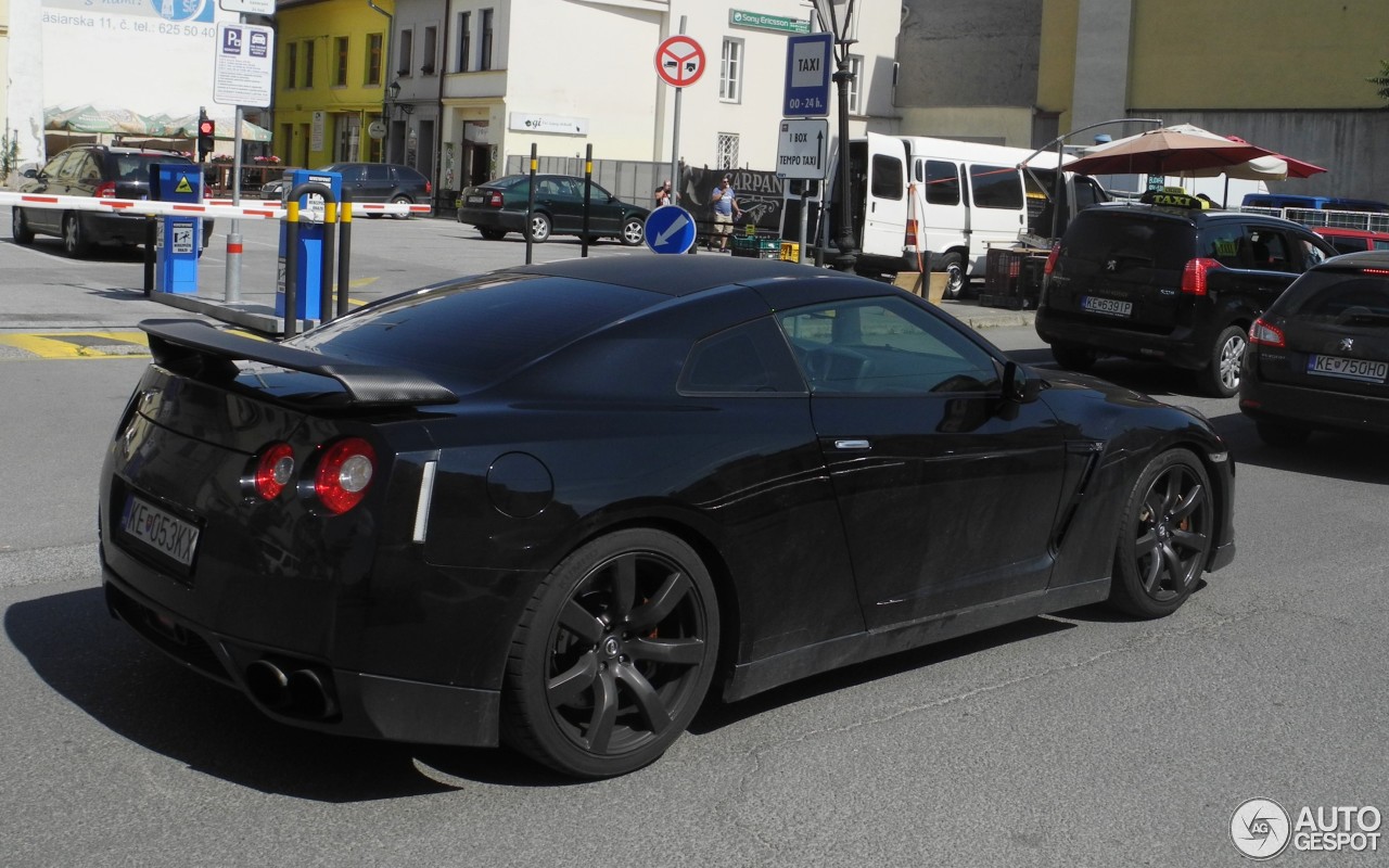 Nissan GT-R - 02 June 2018 - Autogespot