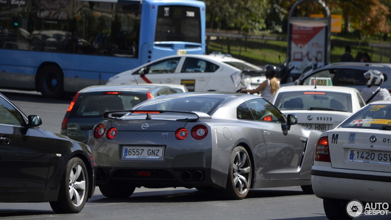 Nissan GT-R - 12 June 2018 - Autogespot