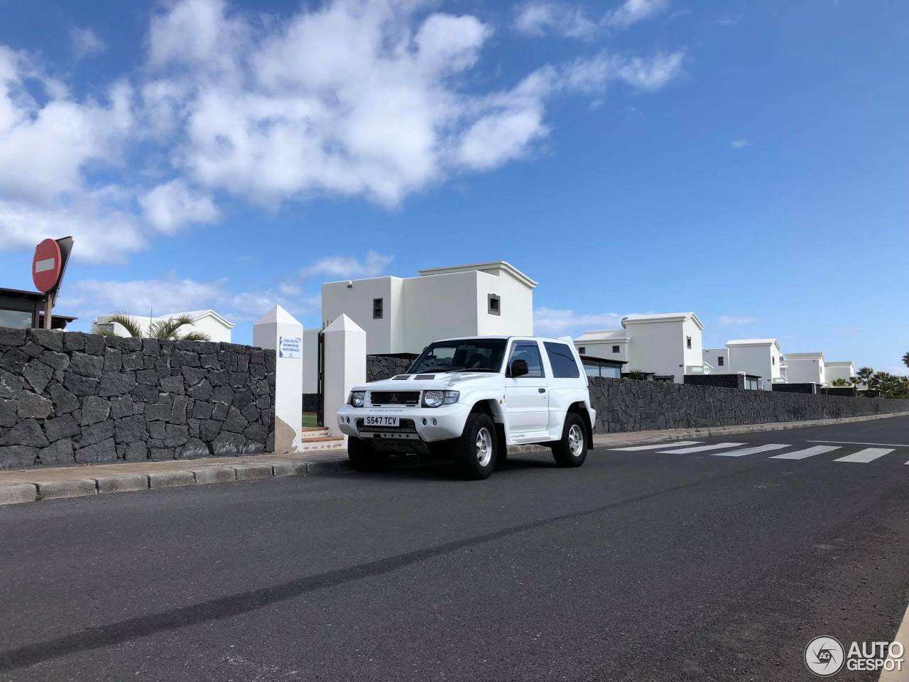 Mitsubishi Shogun Evolution - 21 June 2018 - Autogespot