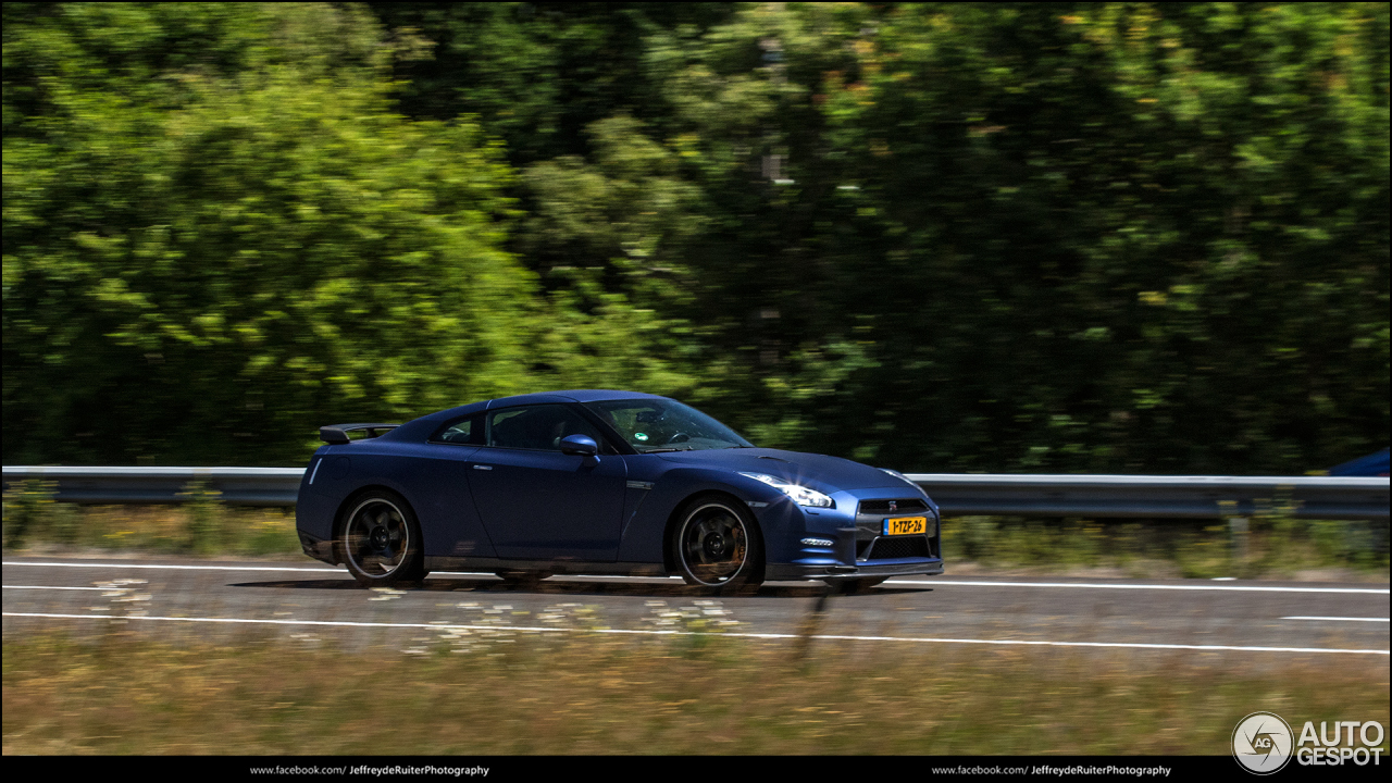 Nissan GT-R SpecV - 04 July 2018 - Autogespot