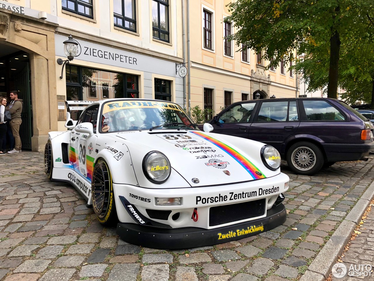 Porsche 964 Turbo Rauh-Welt Begriff - 23 September 2018 - Autogespot