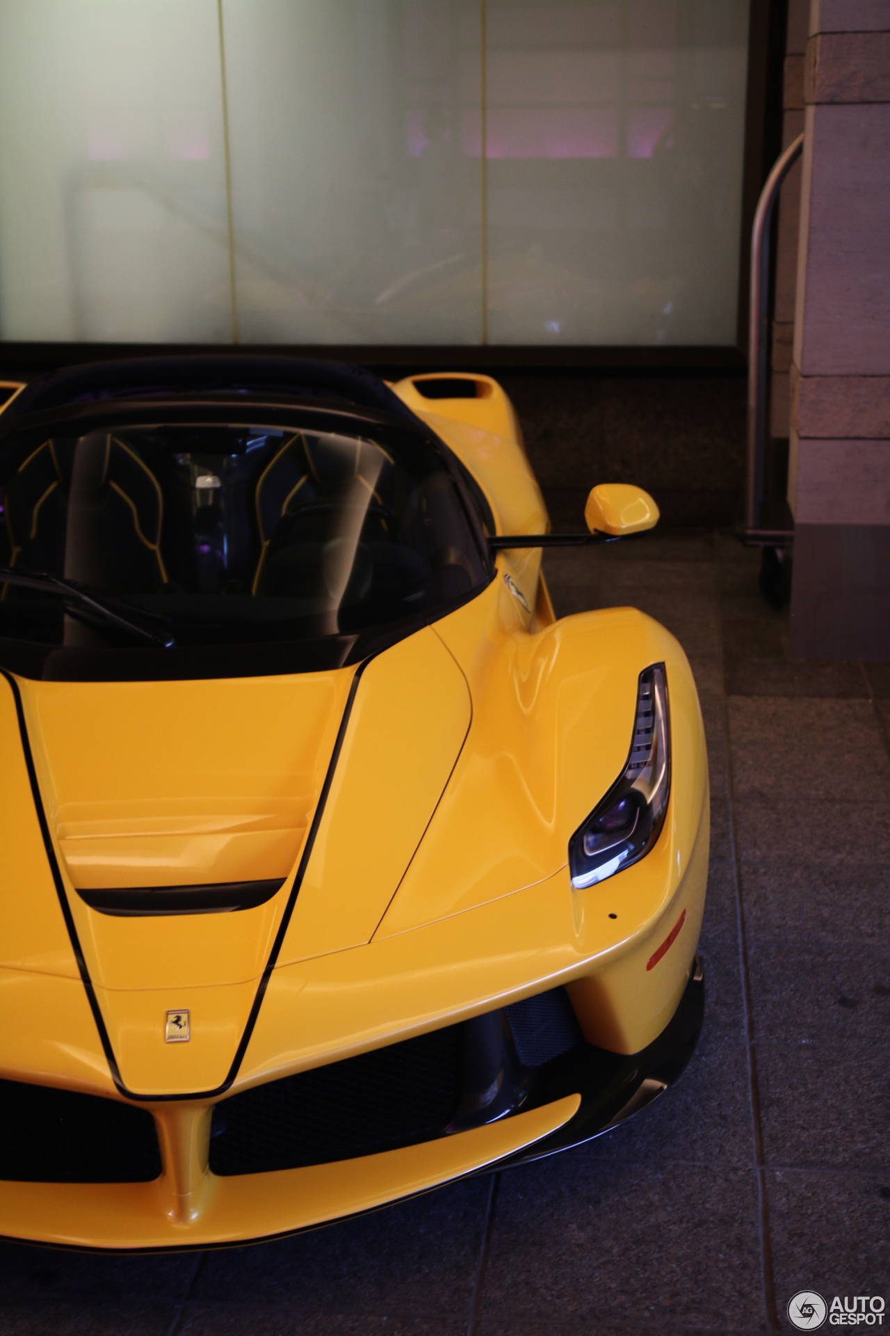 Ferrari LaFerrari Aperta - 08 October 2018 - Autogespot