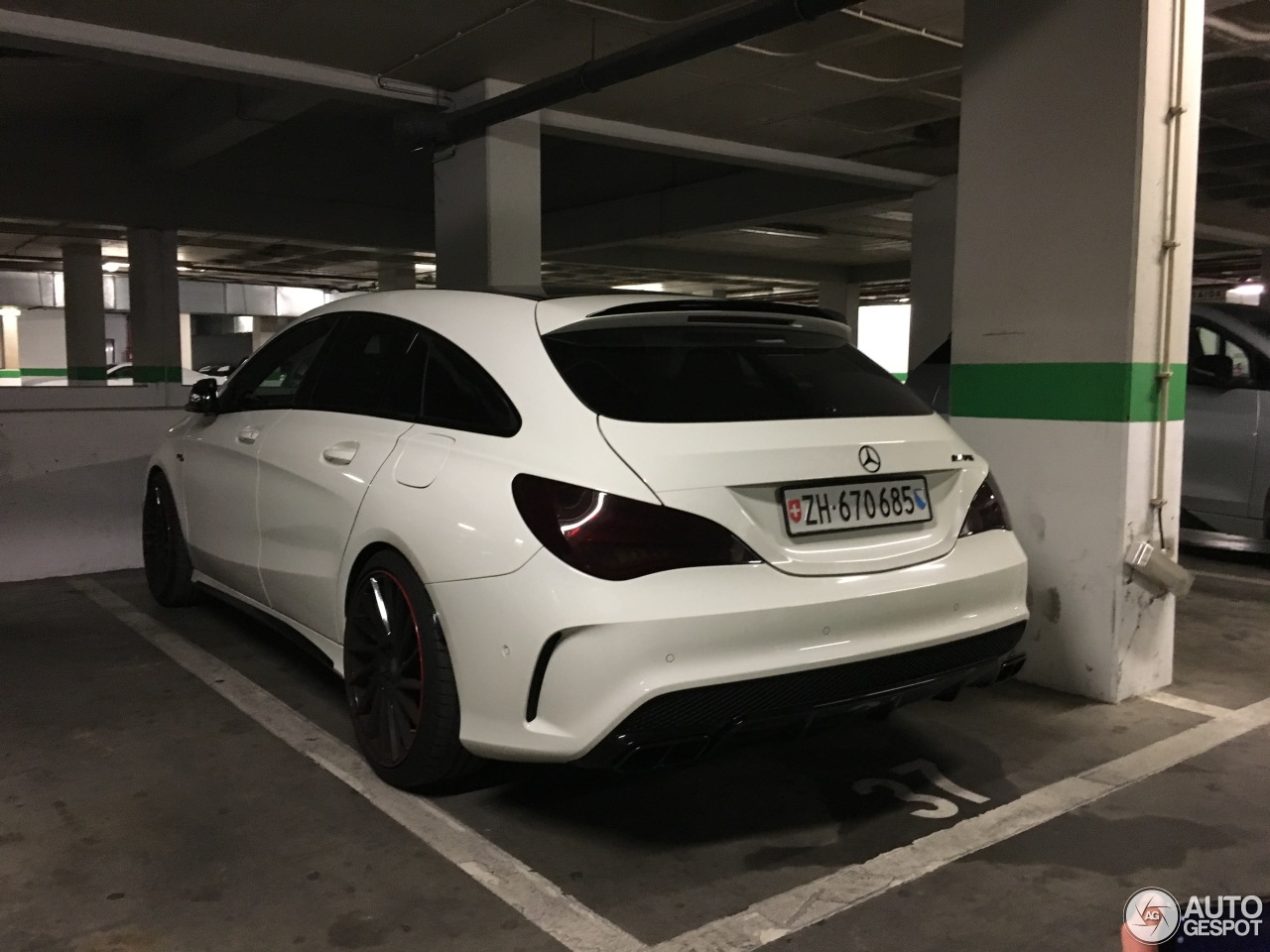 Mercedes-Benz CLA 45 AMG Shooting Brake - 14 October 2018 - Autogespot