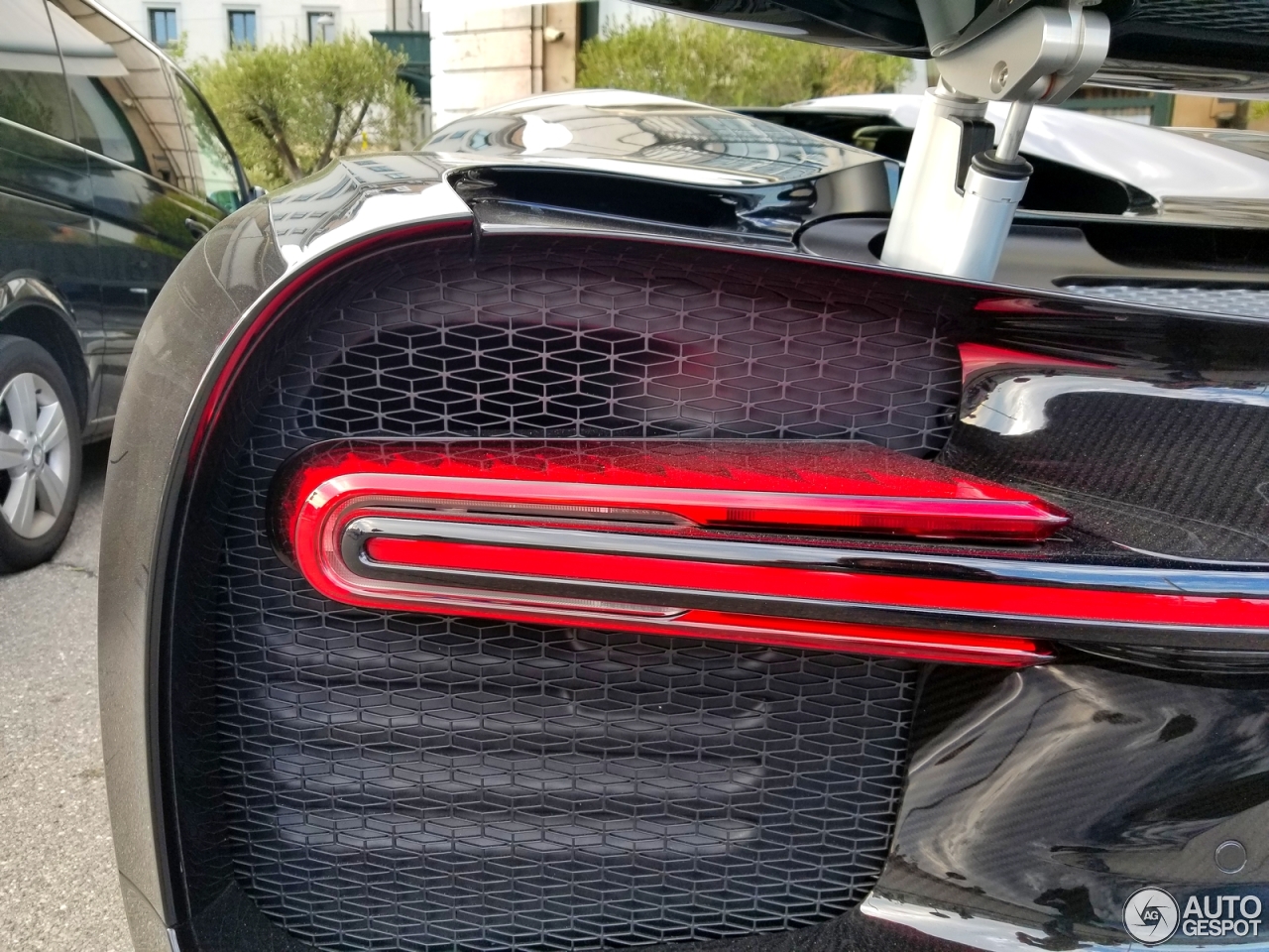 Bugatti Chiron - 16 October 2018 - Autogespot