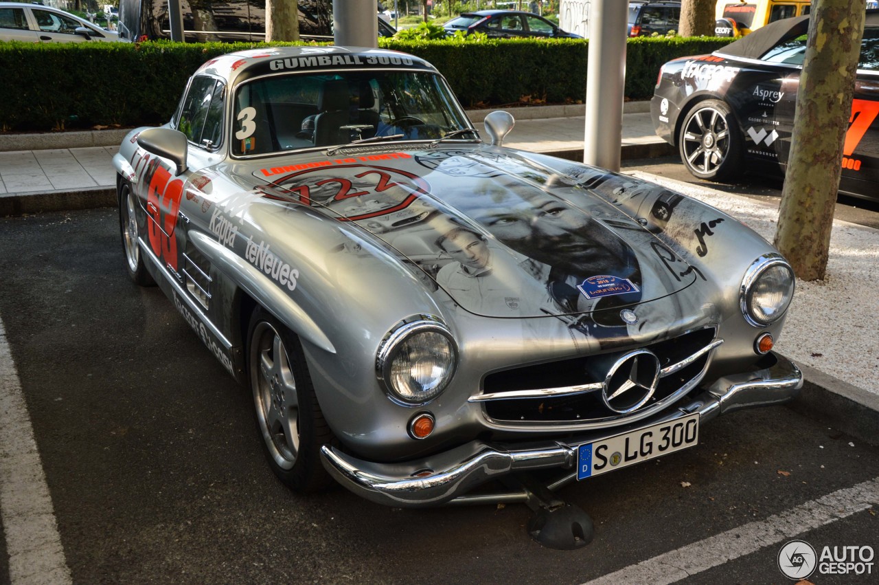Mercedes-Benz 300 SL Gullwing V8 AMG - 30 October 2018 - Autogespot