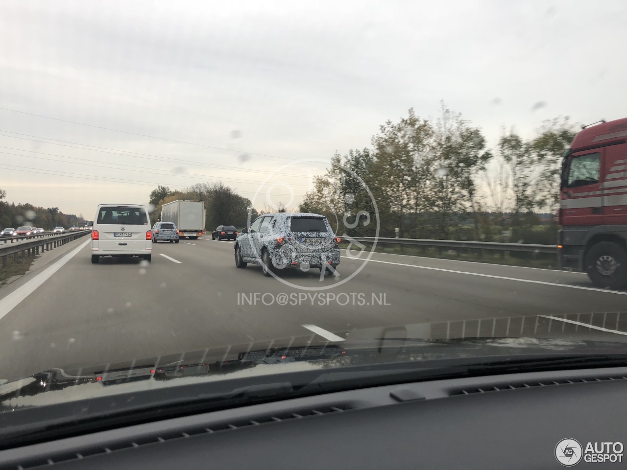 Mercedes-Benz GLB - 05 November 2018 - Autogespot