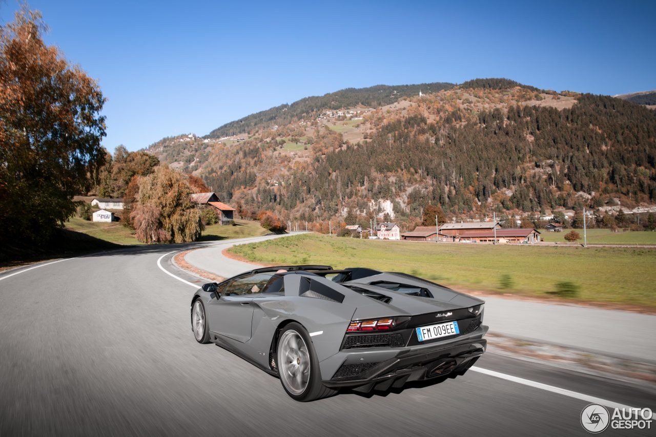 Lamborghini Aventador S LP740-4 Roadster - 14 november 2018 - Autogespot