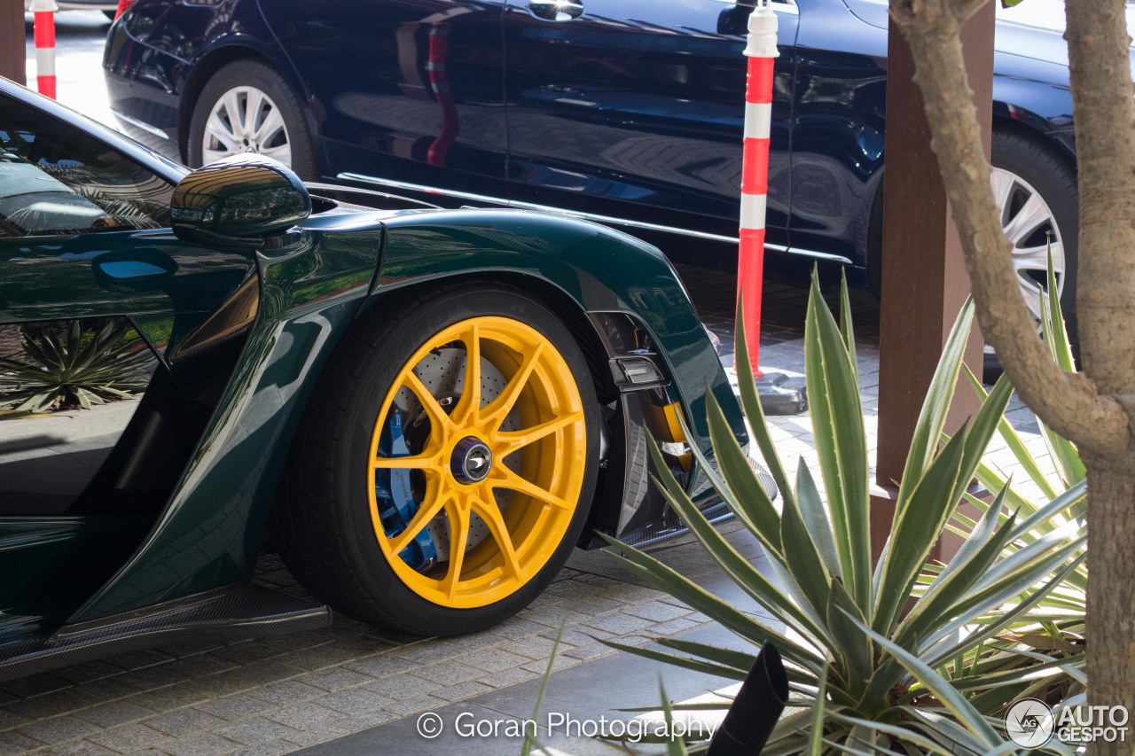 McLaren Senna - 21 November 2018 - Autogespot