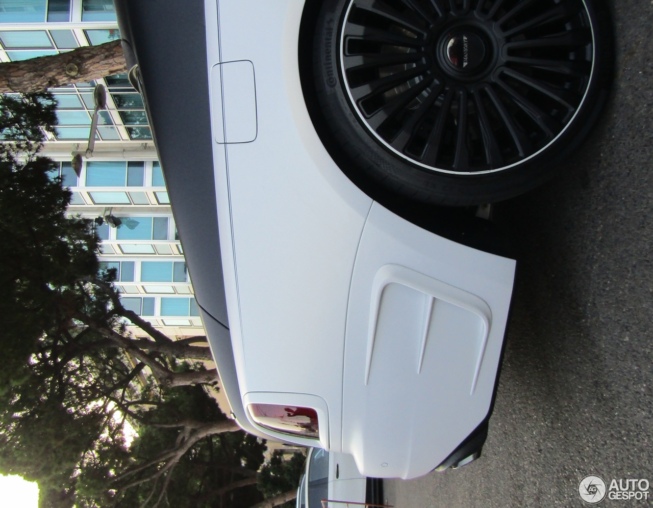 Rolls-Royce Wraith Series II Mansory - 28 November 2018 - Autogespot