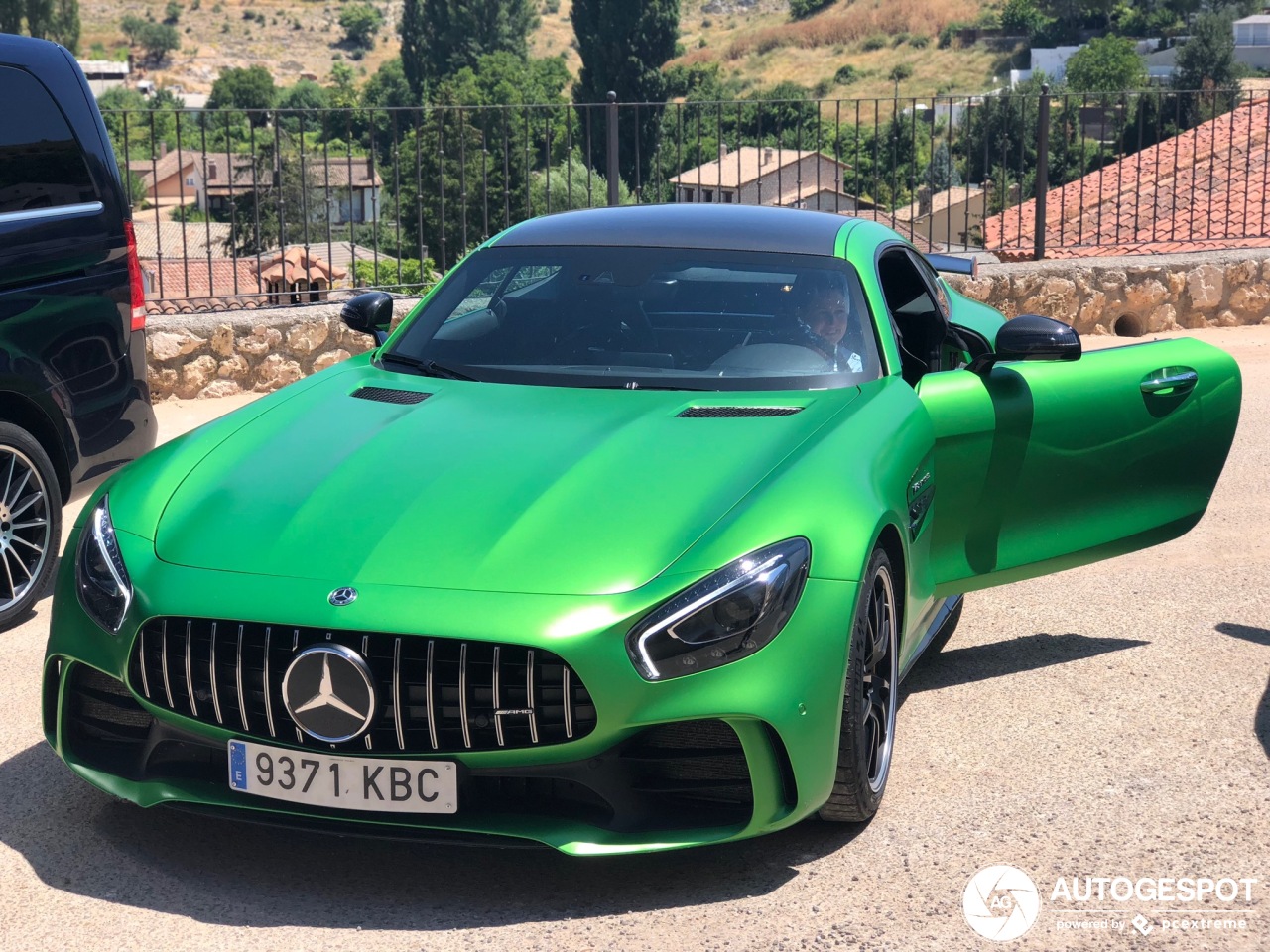 Mercedes-AMG GT R C190 - 6 December 2018 - Autogespot