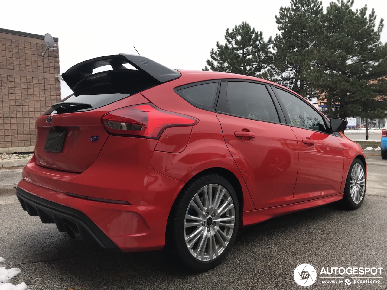 Ford Focus RS MkIII Race Red Edition - 15 December 2018 - Autogespot