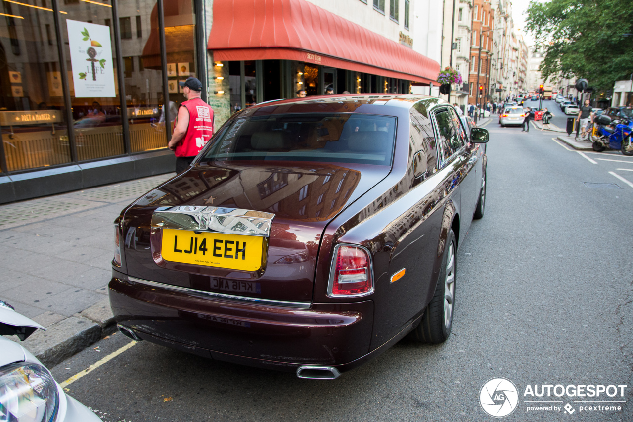 Rolls-Royce Phantom EWB Series II - 25 January 2019 - Autogespot