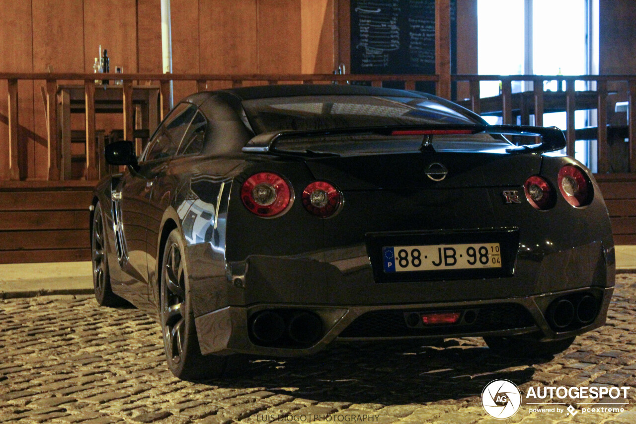Nissan GT-R - 07 February 2019 - Autogespot