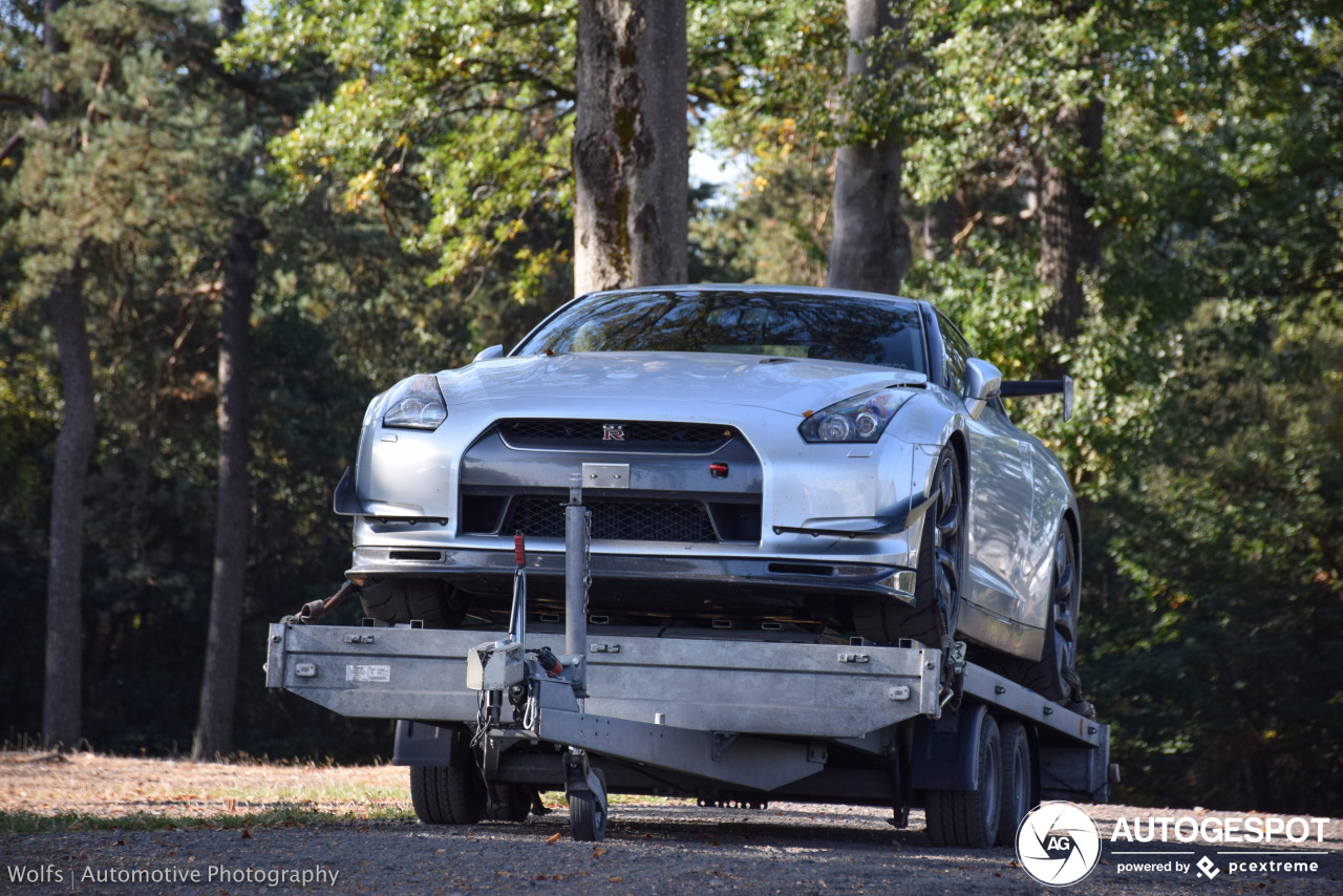 Nissan GT-R - 02 April 2019 - Autogespot