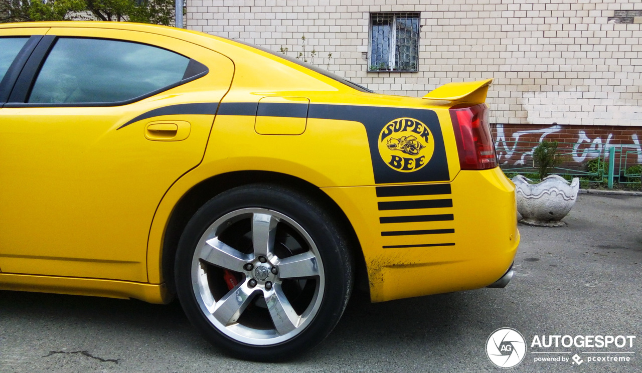 Dodge Charger SRT-8 Super Bee - 12 May 2019 - Autogespot