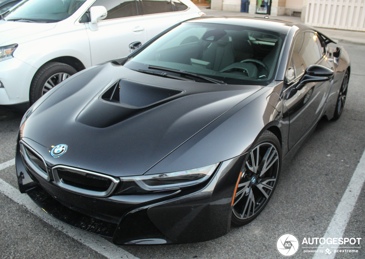 BMW i8 - 26 May 2019 - Autogespot