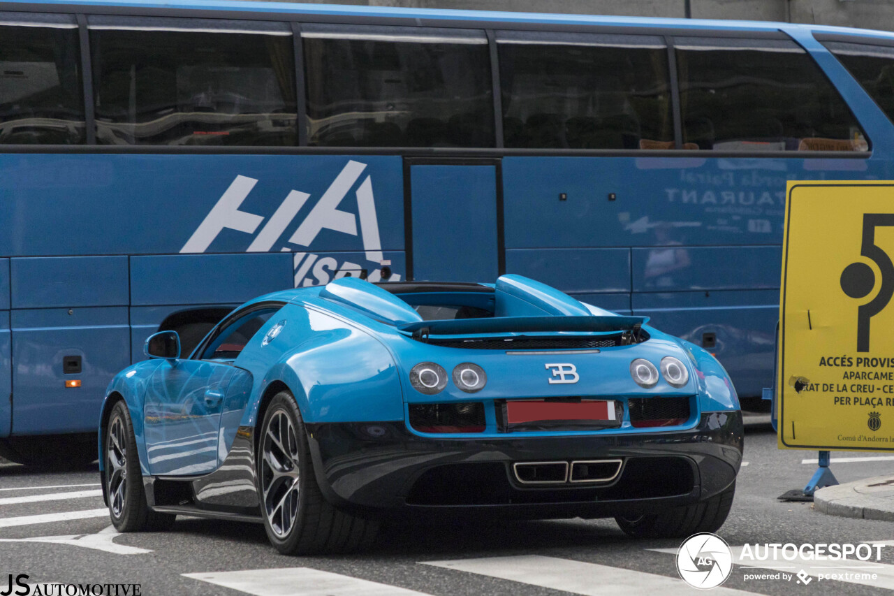Bugatti Veyron 16.4 Grand Sport Vitesse Transformers - 25 June 2019 ...