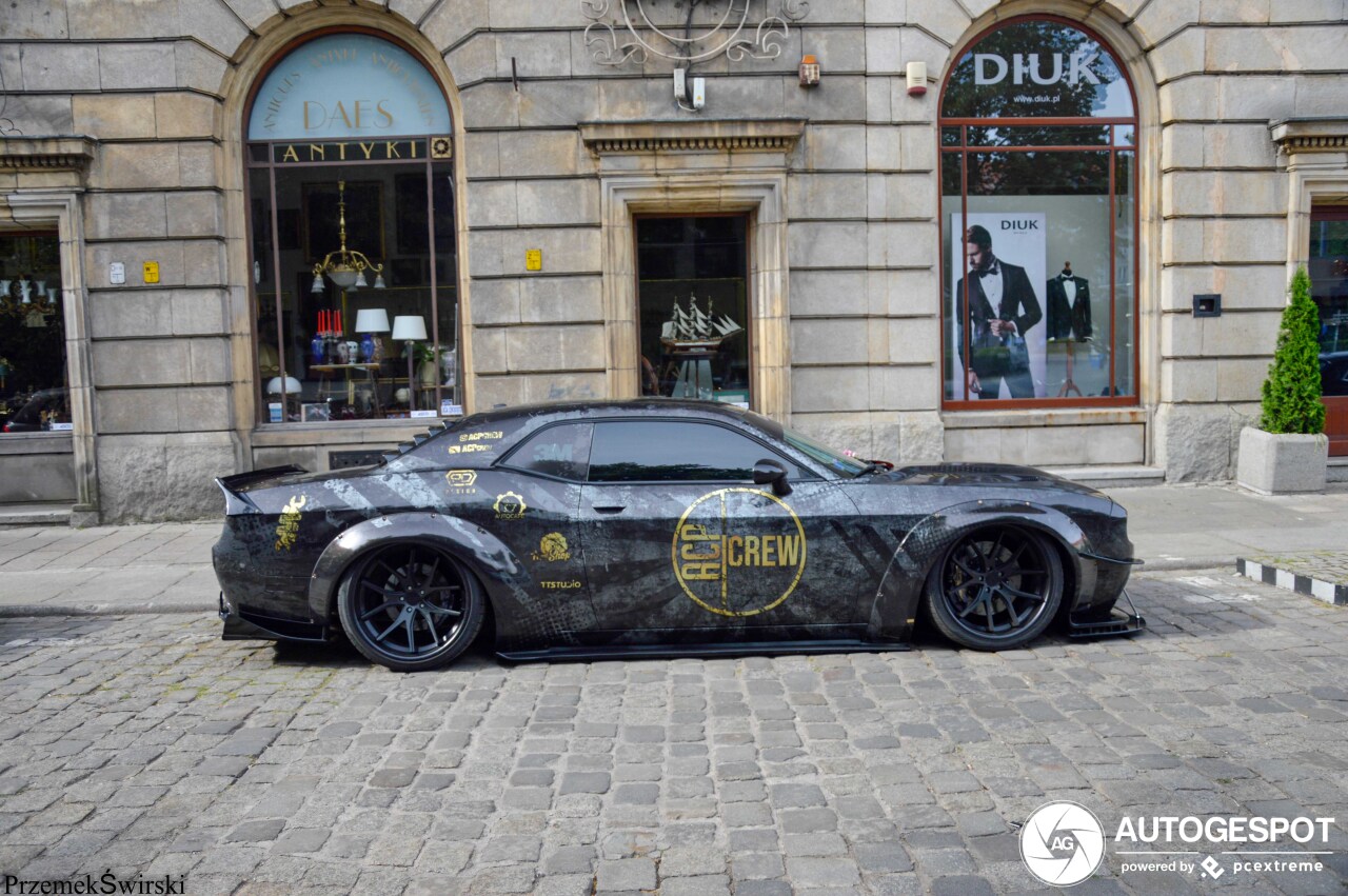 Dodge Challenger SRT Hellcat Liberty Walk Widebody - 06 July 2019 ...