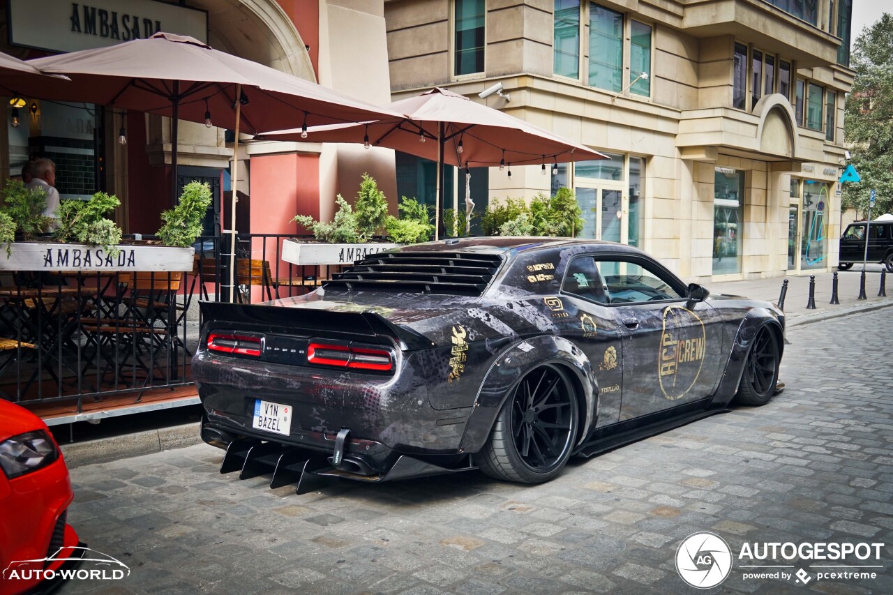 Dodge Challenger SRT Hellcat Liberty Walk Widebody - 12 July 2019 ...