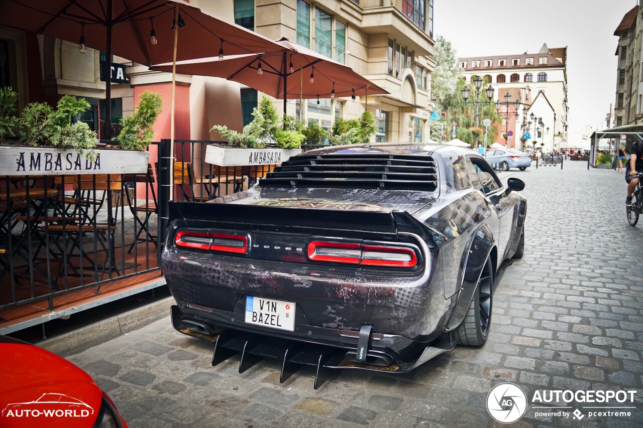 Dodge Challenger SRT Hellcat Liberty Walk Widebody - 12 July 2019 ...