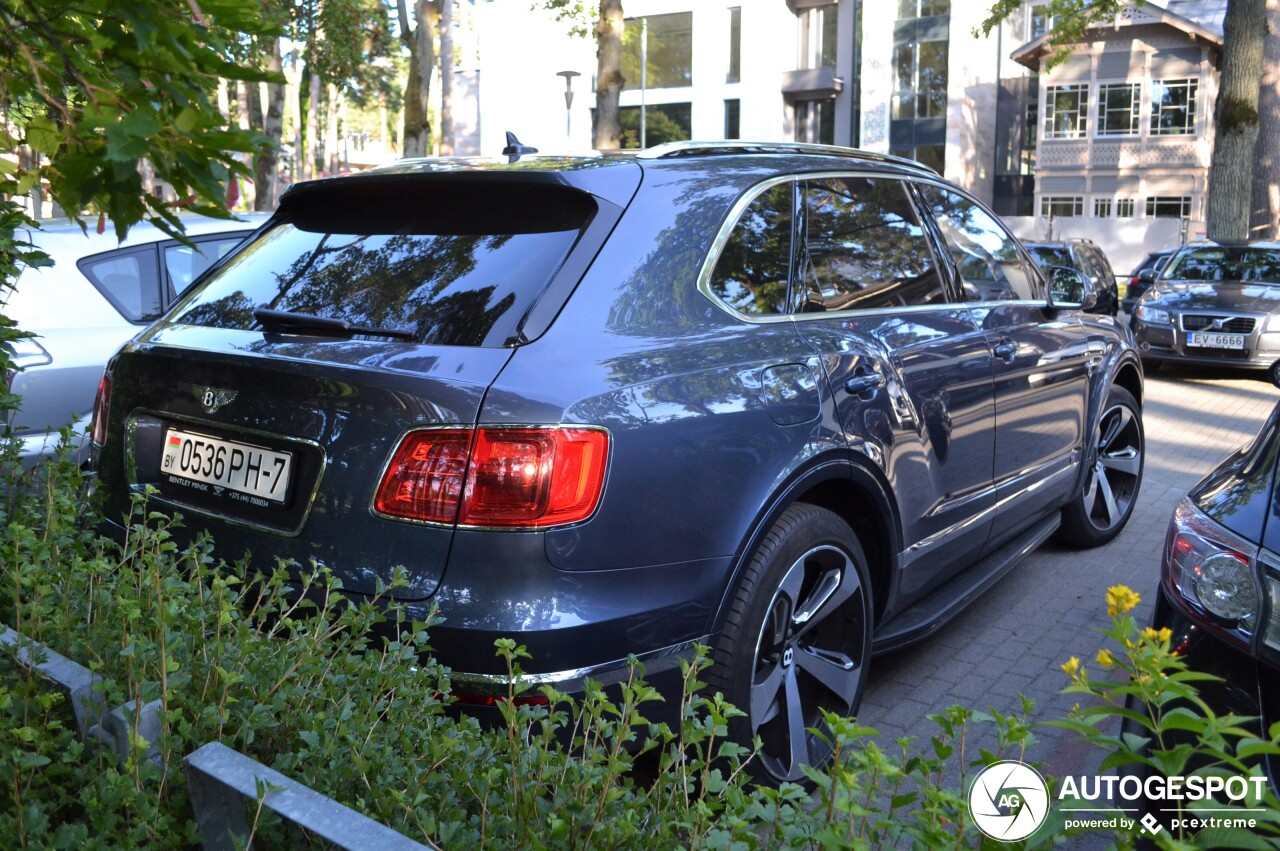 Bentley Bentayga First Edition - 15 July 2019 - Autogespot