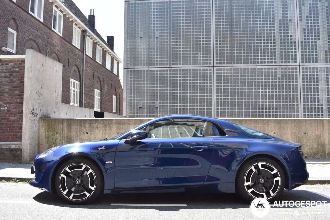 Alpine A110 Légende - 20 July 2019 - Autogespot