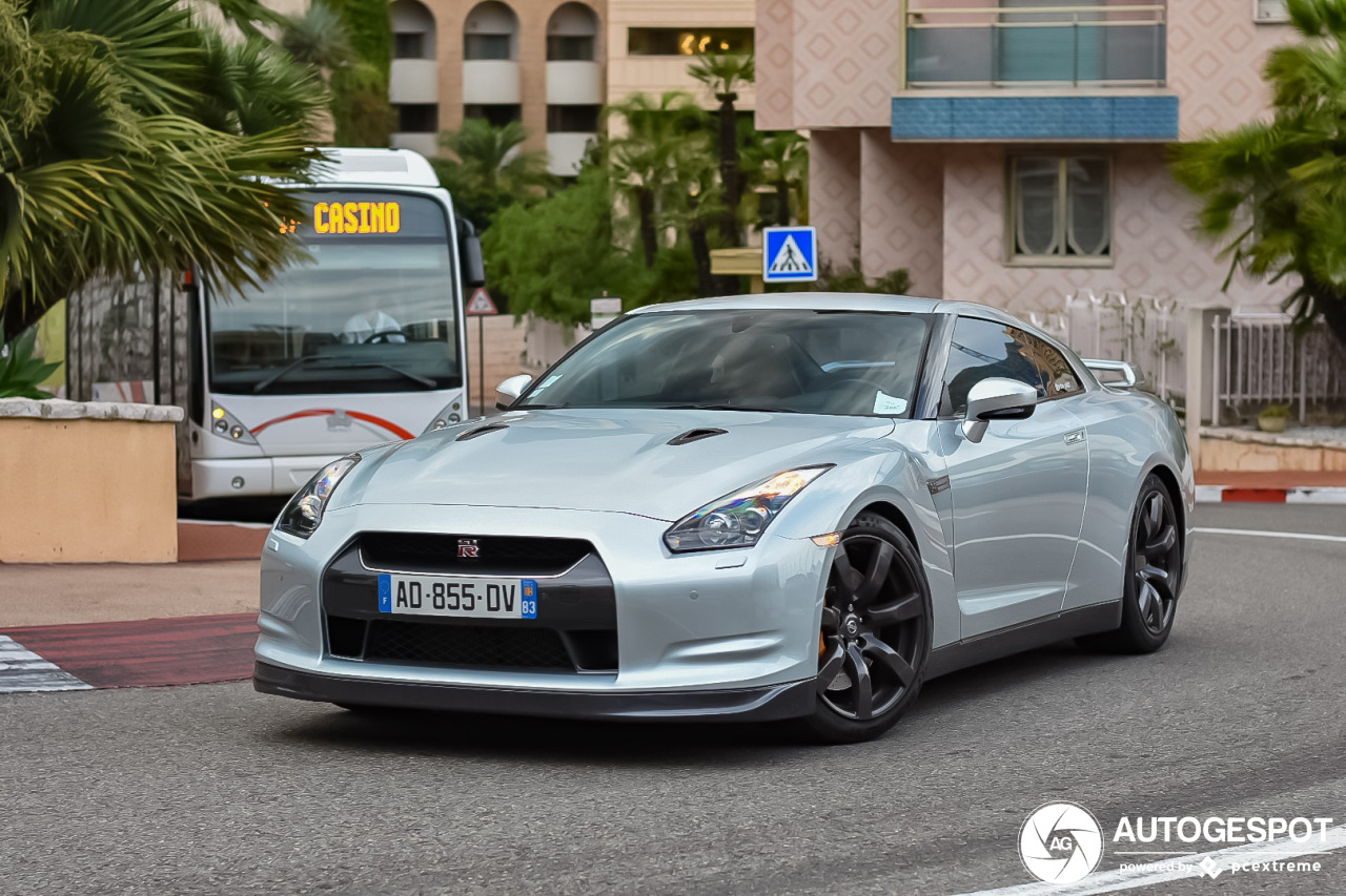 Nissan GT-R - 27 July 2019 - Autogespot