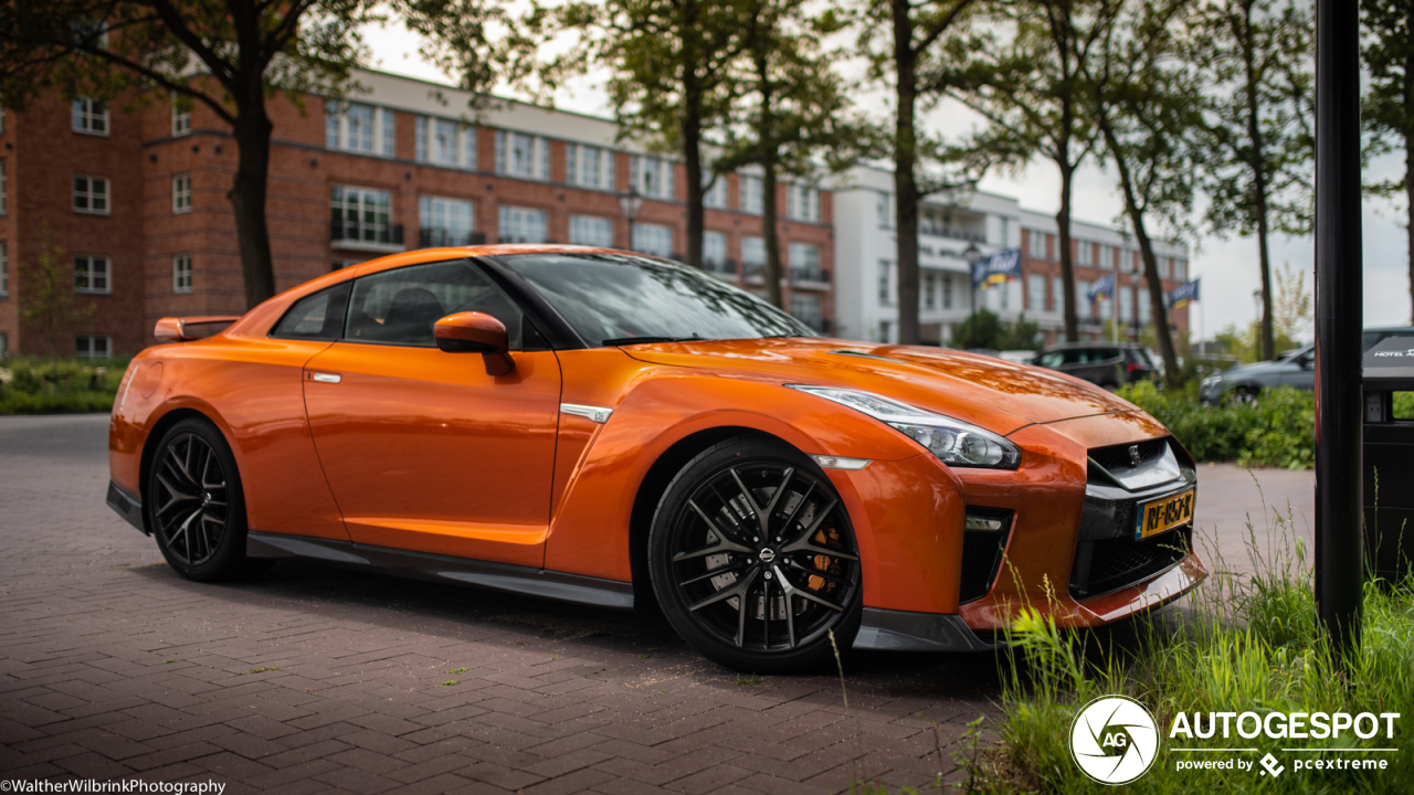 Nissan GT-R 2017 - 16 August 2019 - Autogespot